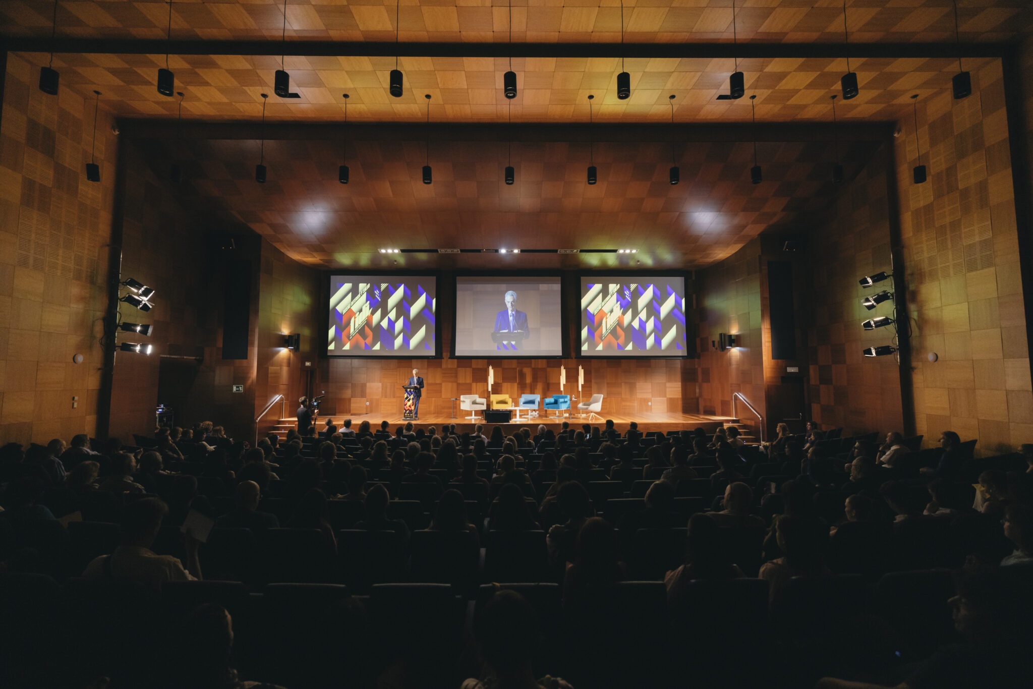 LANZAMIENTO VÍDEOS FIDI | FORO INTERNACIONAL DE DISEÑO INTERIOR - CDICV